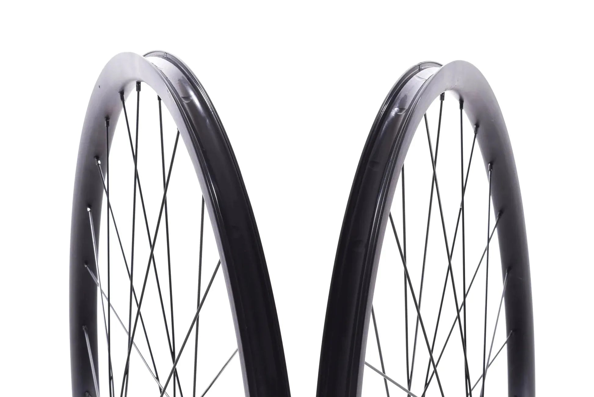 BMC XRD 522 Aluminum Tubeless Wheelset + Vittoria Terreno Dry Gravel T – Racer Sportif